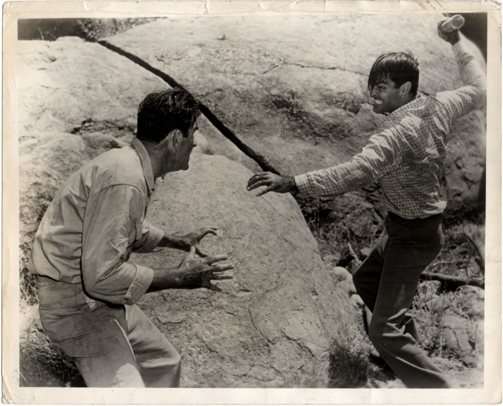 Hell’s Outpost (1954) – The Visuals – The Telltale Mind