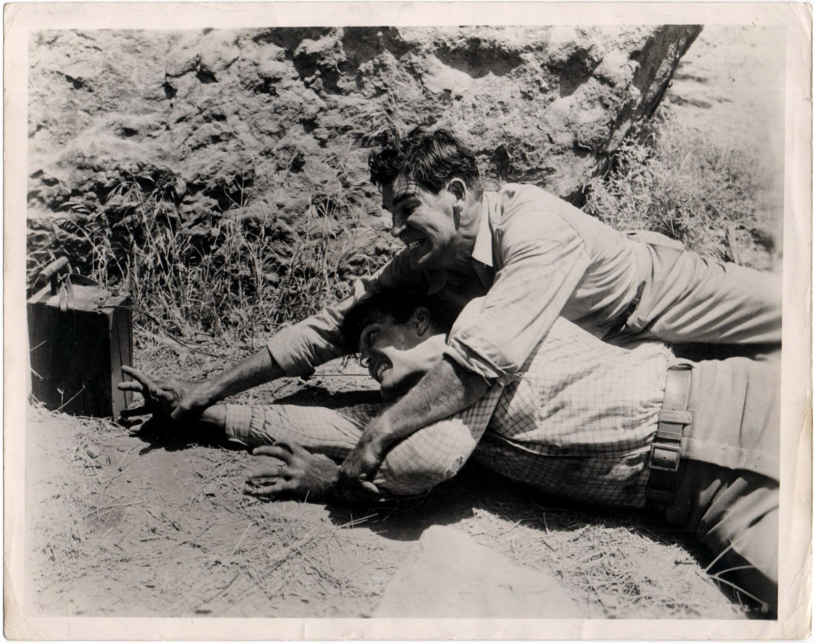 Hell’s Outpost (1954) – The Visuals – The Telltale Mind