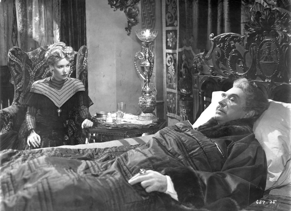 The Beast With Five Fingers (1946) – The Visuals – The Telltale Mind